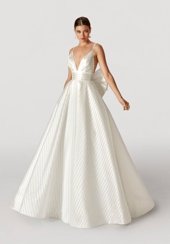 Here & Now - MJ1053 - Gemma | Here and Now Bridal