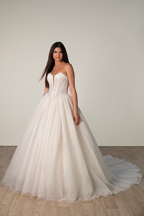 Here & Now - 8048 | Here and Now Bridal